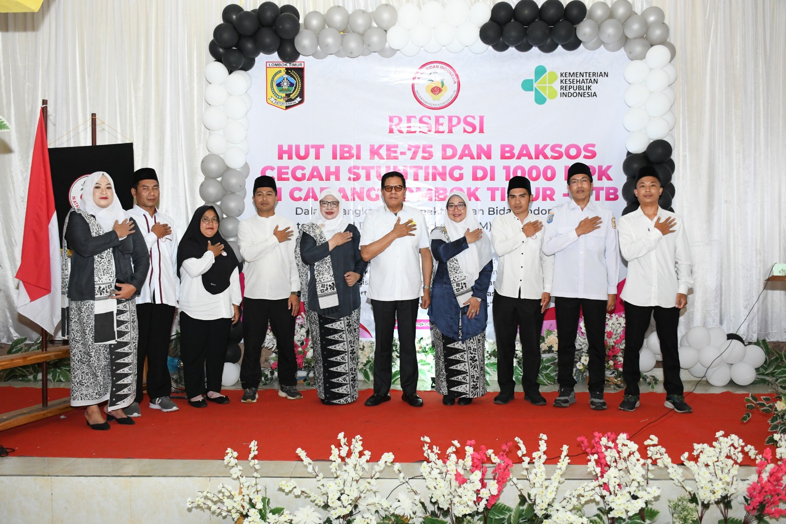 Bidan Garda Terdepan Ikhlas Menolong